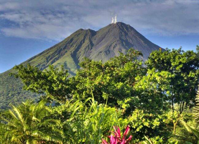 famoso volcan de costa rica Archives - The Real Deal Tours